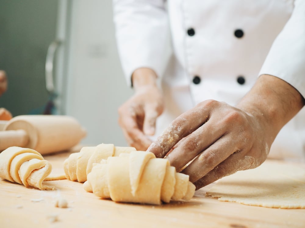 Guide To Find Top Pastry Chef Training Courses